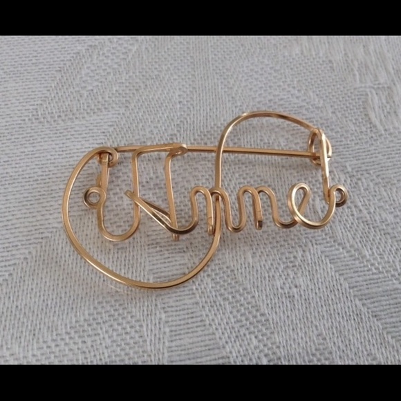 Jewelry | Gold Wire Name Anne Broochpin In Cursive | Poshmark